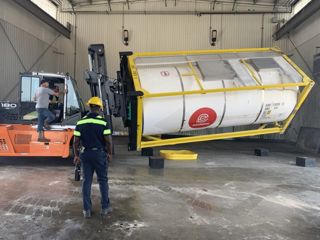 New Container Lift in Houston - Demi